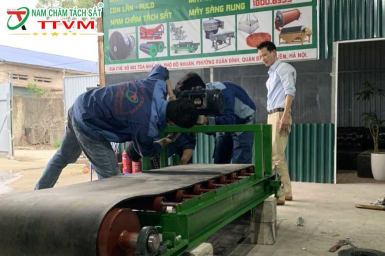 Băng tải từ TTVM - Giải pháp lọc sắt được BK Việt Nam tin chọn